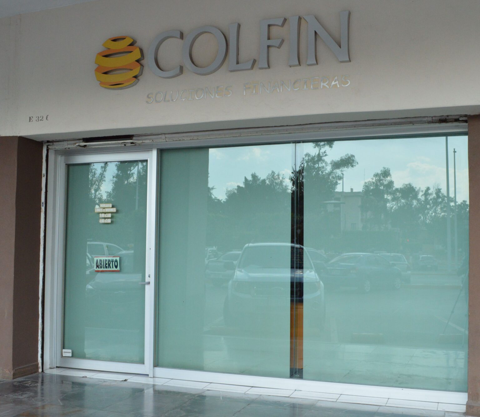 COLFIN - Plaza Fiesta Arboledas