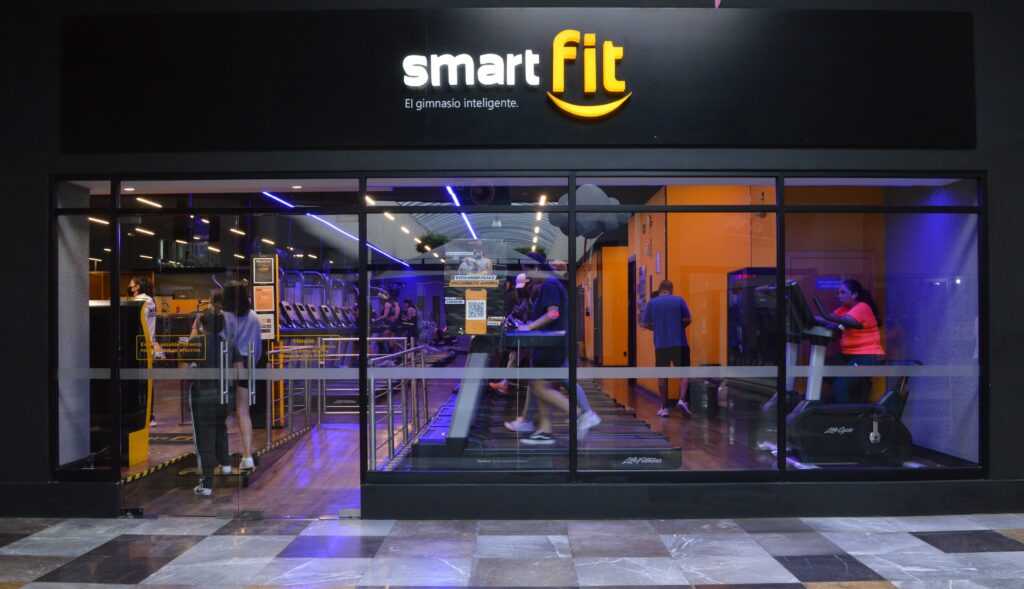 Smart Fit Arboledas - Plaza Fiesta Arboledas